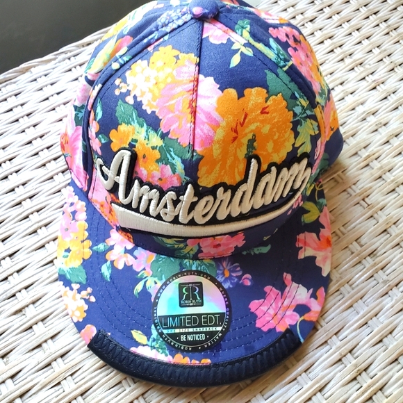 Robin Ruth | Accessories | Nwt Robin Ruth Limited Edition Amsterdam ...